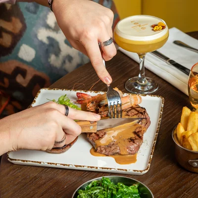 The Long Bar & Grill | Harbour Hotel Guildford